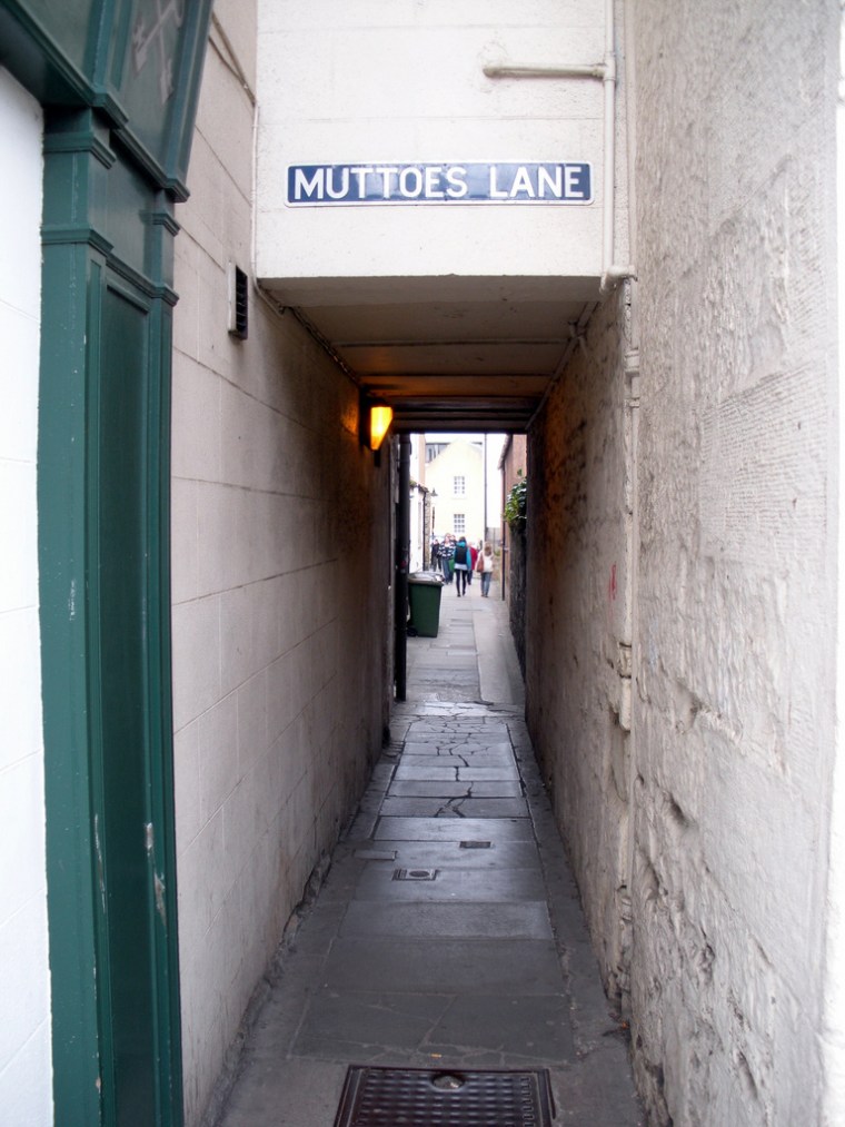 A House Through Time: Muttoes Lane, Saint Andrews and the Kirks and ...