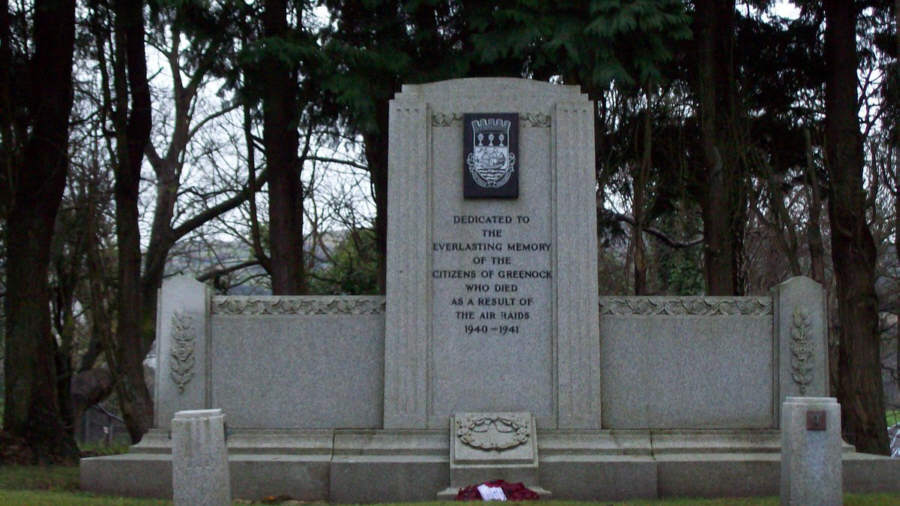 The McAuslands and the Greenock Blitz – Vecchio